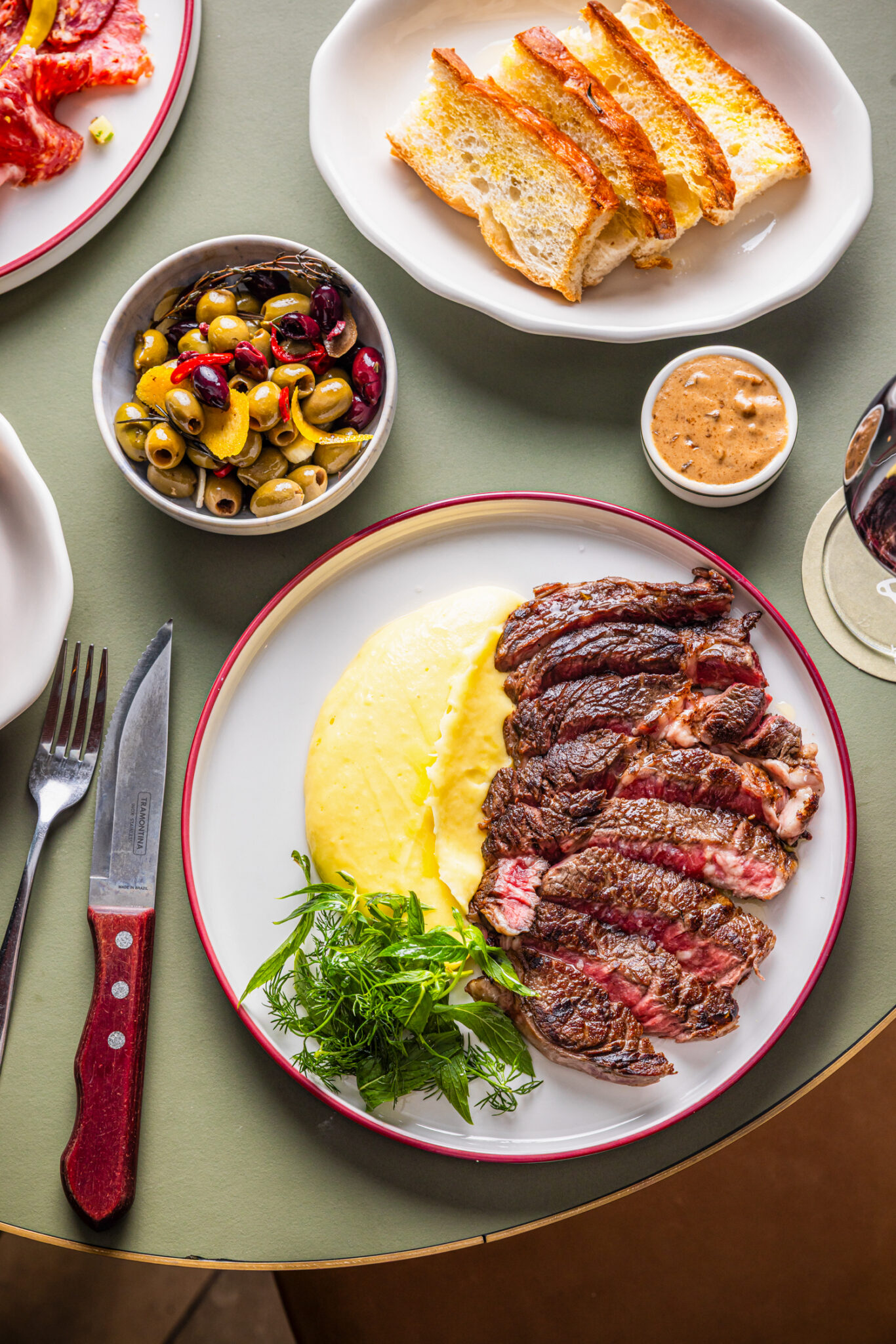 Menu - The Flynn